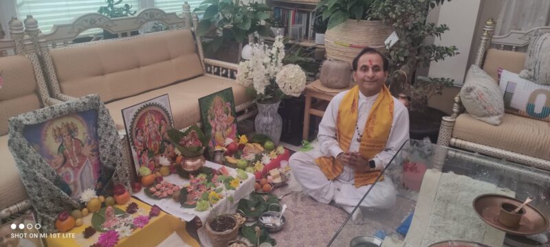 Hindu funeral rites - Hindu Priest Ketul Joshi Maharaj